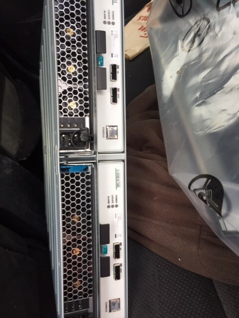 HITACHI ARRAY R0397 21X 2.5" 600GB UNIT 3X DF850 W/ 12 X 4TB DRIVE EACH ...