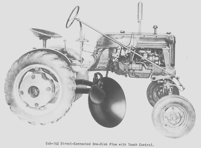 McCormick CUB-152 Manual Farmall Cub Belly Mid Mount Disc Turning Plow ...