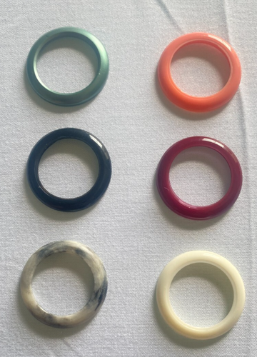 Auth Gucci Change Bezel Watch 6 Colors Vintage Bezel 5 plastic 1 metal ...