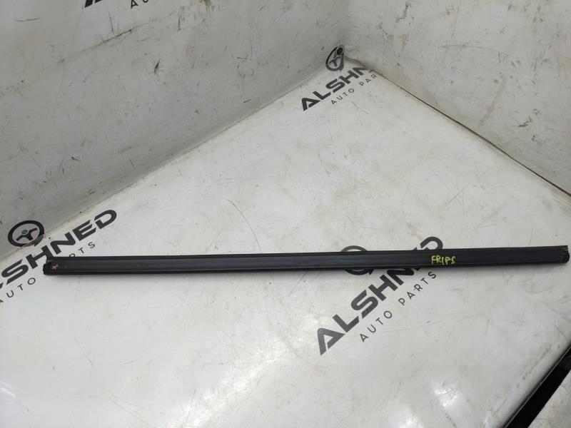 2019-2023 Ram 1500 Laramie FR RH Door Belt Inner Weatherstrip ...