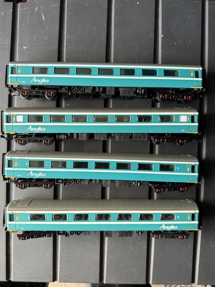 Bachmann BR Mk2F RFB Restaurant First Buffet Anglia Bundle Job Lot X 4 ...