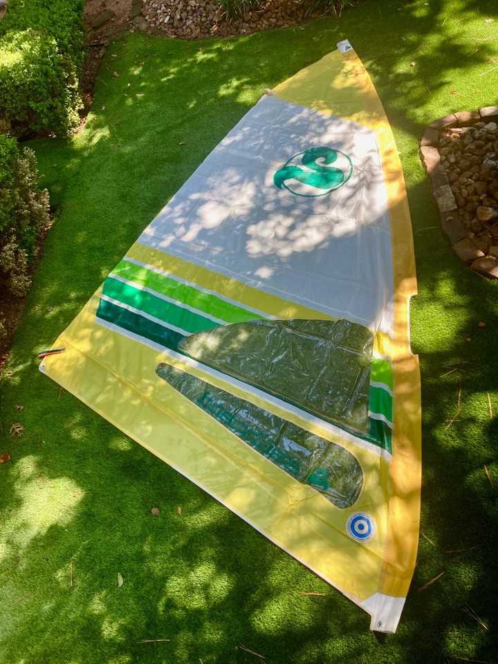 Sailboard Windsurfing Package: 12ft Board, 2 Sails, Mast, connectors ...