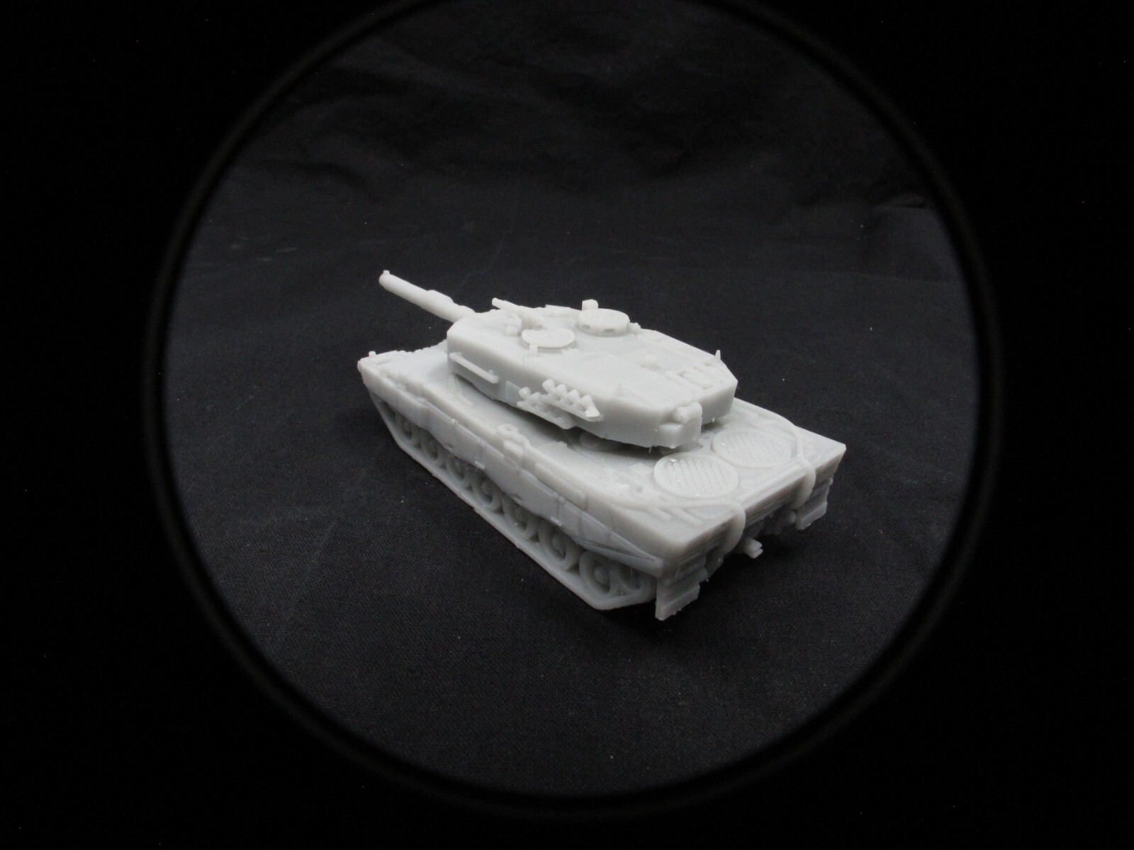 German Leopard 2 Tank 15mm 1/100 Flames of War Team Yankee | eBay
