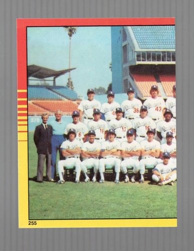 1982 Topps Stickers 1981 World Champions Los Angeles Dodgers #255 Near ...