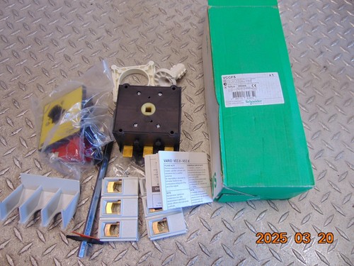 SCHNEIDER VCCF5 MAIN EMERGENCY DISCONNECT SWITCH w HANDLE | eBay