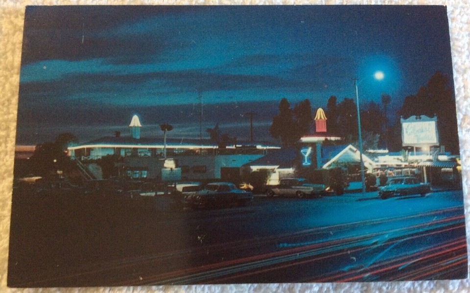 Colonial House Restaurant - Pacific Coast Highway, Oxnard, California ...