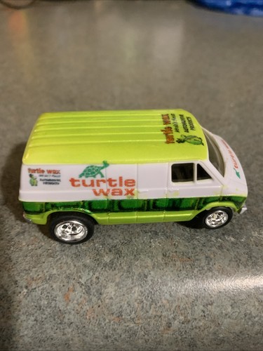 Auto World Custom 4 Gear 77 Dodge Van Turtle Wax Slot Car | eBay