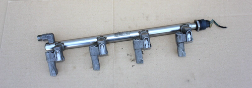 2012 Jaguar XJ XJL X351 5.0L AJ133 V8 Right Fuel Gas Rail Line OEM (VN9 ...