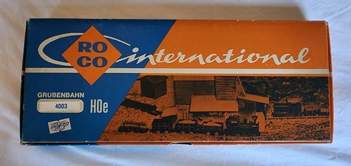 Roco H0e Grubenbahn Dampflok mit 8 Loren & Gleisen Nr. 4003 Bastle ...