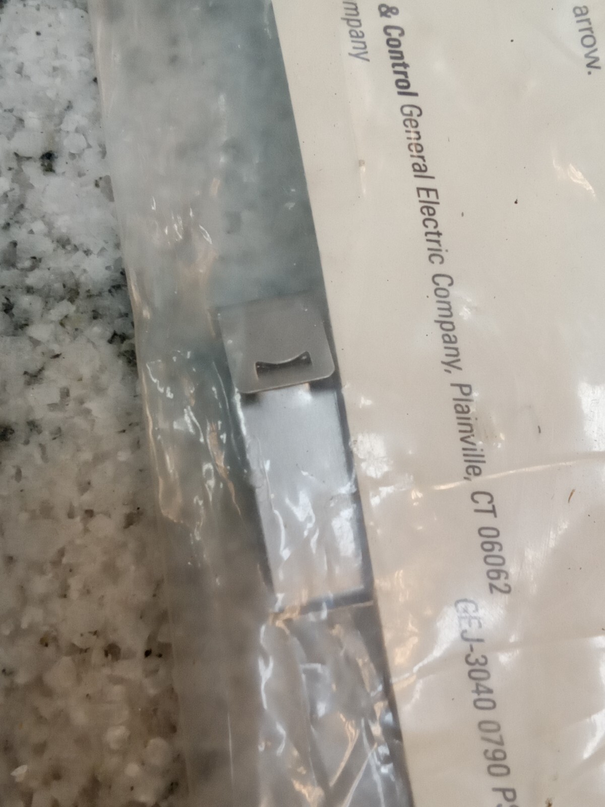 GE TEYLD1 Handle Locking Device for Tey Circuit Breaker for sale online ...