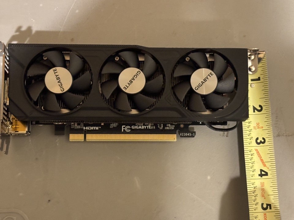 Gigabyte GeForce RTX™ 4060 OC 8GB Low-Profile Graphics Card (GV-N4060OC ...