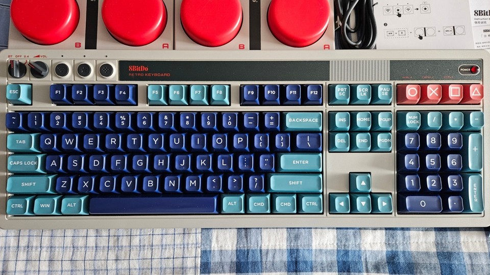 8BitDo Retro108 mechanical keyboard | dasher keycaps & 2 super button ...