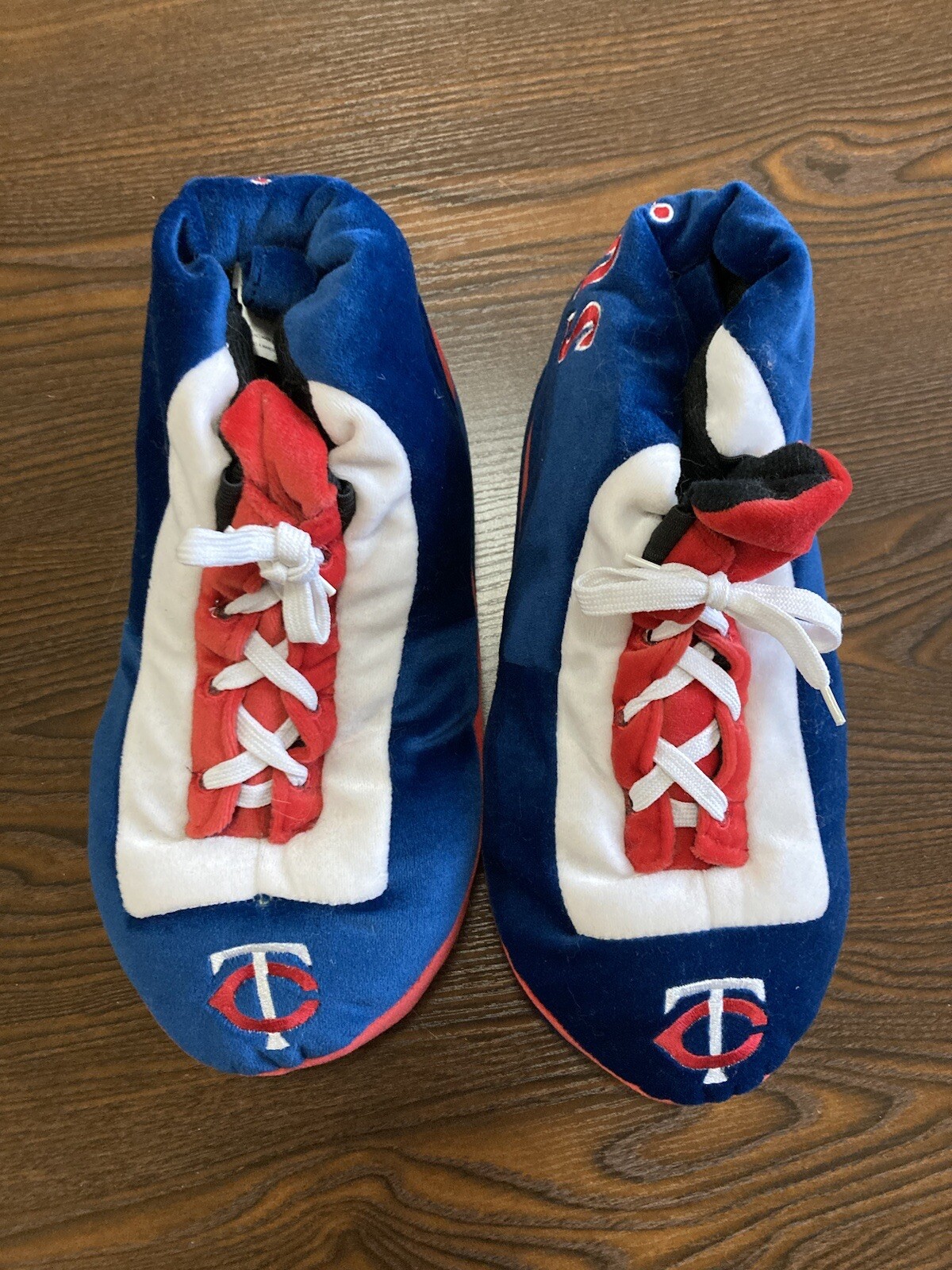 Minnesota Twins Slippers MLB Genuine Merchandise Forever Collectibles ...