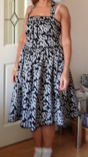 Black And White Bow Print Halter neck Dress With Net Underskirt Size 10 ...