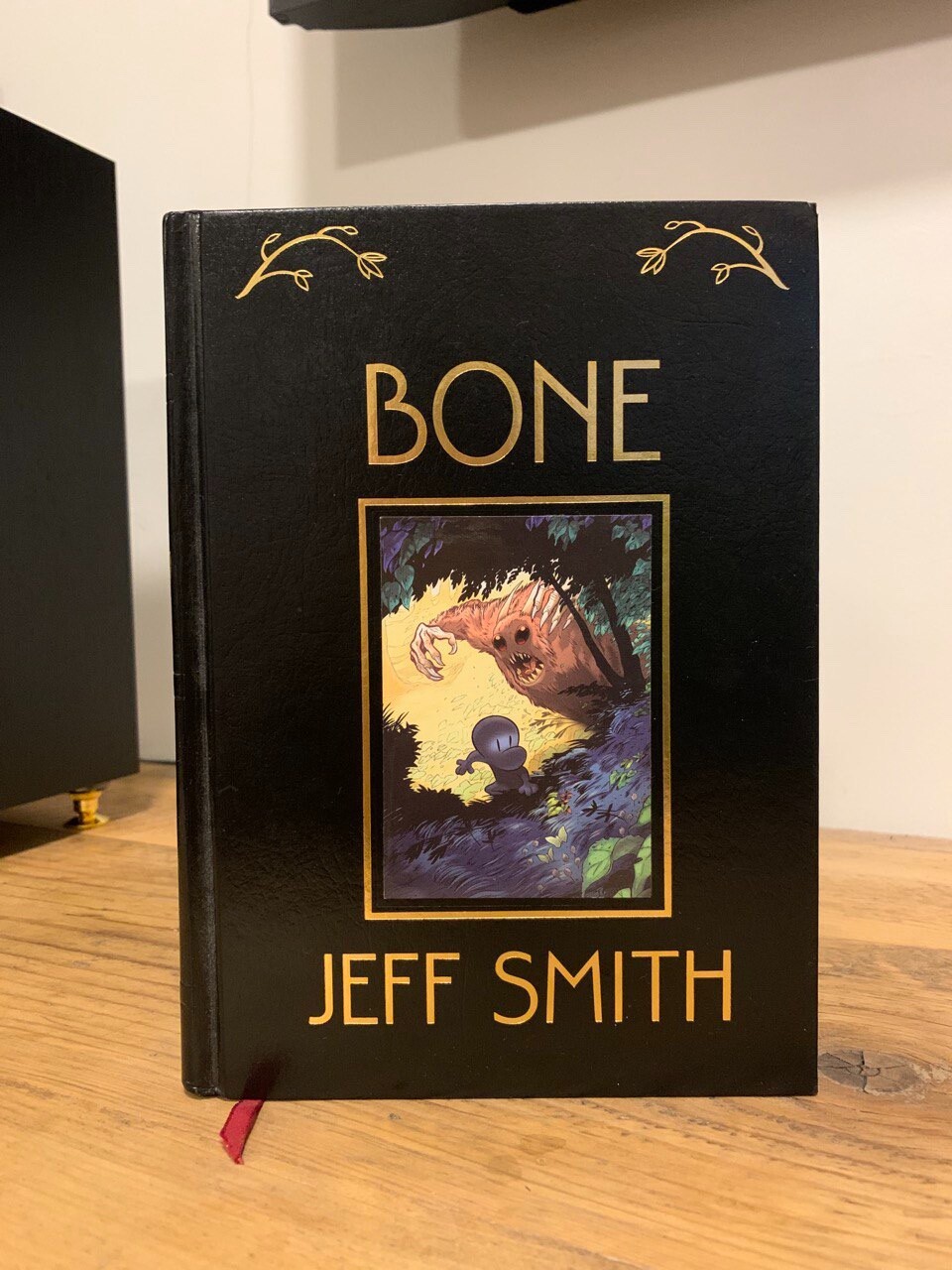 Bone: One Volume limited edition hardcover signed by Jeff Smith | eBay