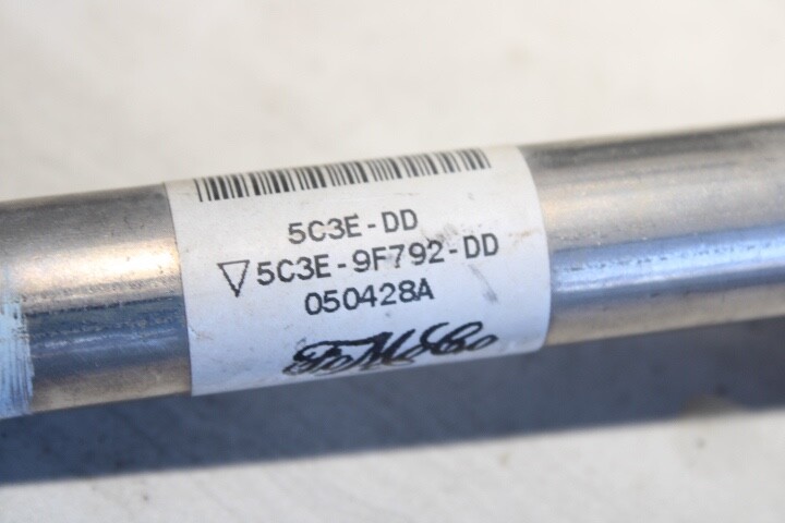 2004 - 2008 Ford F-150 v8 injector FUEL rail 5C3E-dd 5c3e-9f792-dd oem ...