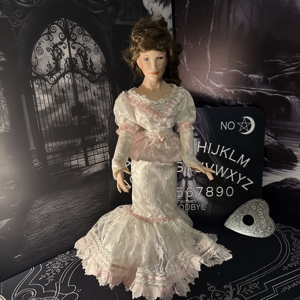 Haunted Doll Active Spirit ~ Lizzette ~ Benevolent, Djinn, Great Healer ...