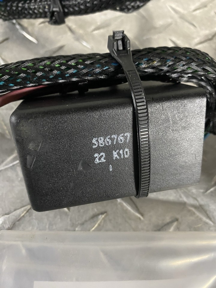 Evinrude E-TEC Etec 25 30 40 50 60 HP Power Trim Tilt 5009035 2007 With ...