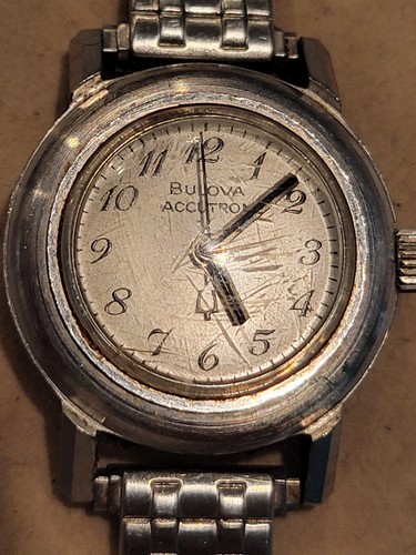 Vintage Bulova Accutron Stainless Steel 1973 Lady’s Tuning Fork Watch ...