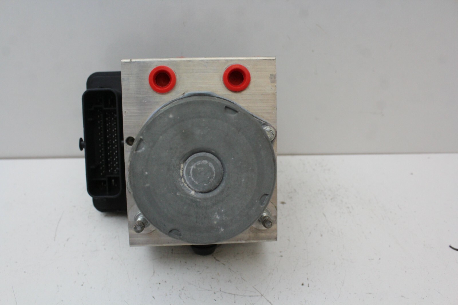 2014 - 2017 Jeep Cherokee ABS Anti Lock Brake Pump Module Unit OEM ...