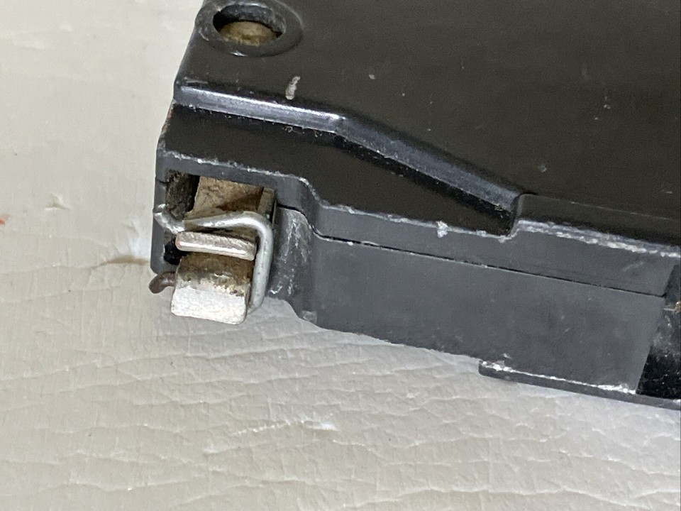 Cutler Hammer Eaton CH120GF 1P 20A 120V Circuit Breaker CH120GFCS White ...