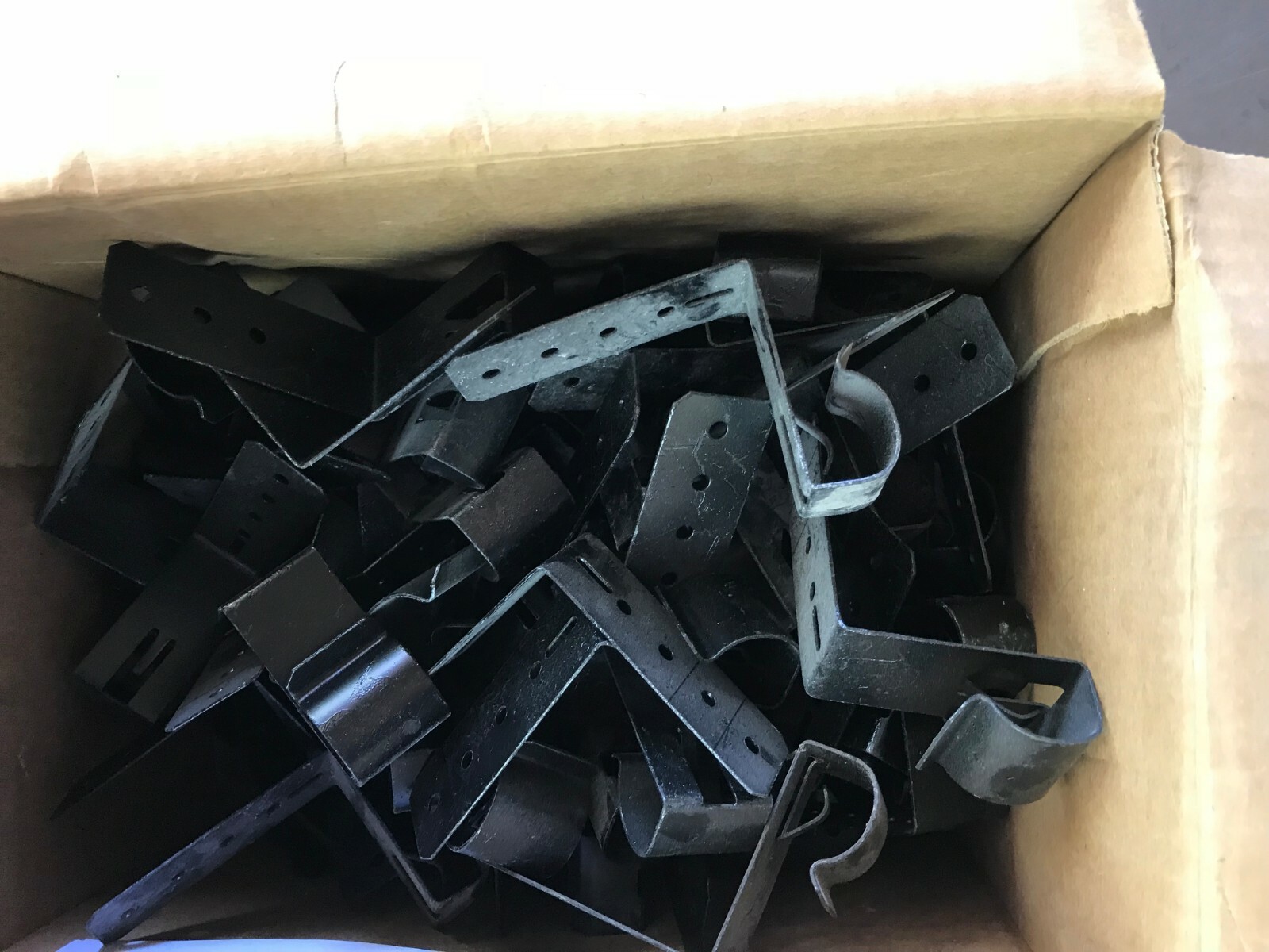 CS812D NVENT CADDY Conduit Support Clip Spring Steel QTY of 1 2nd FREE ...