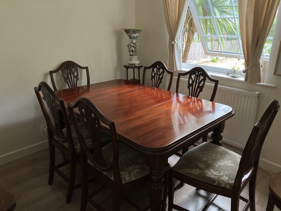 Dining Table Shaw Of London Mahogany Dining Table Extendable To Eight ...