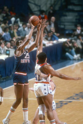 Bill Cartwright of the New York Knicks 1980's Basketball photo 6 | eBay ...