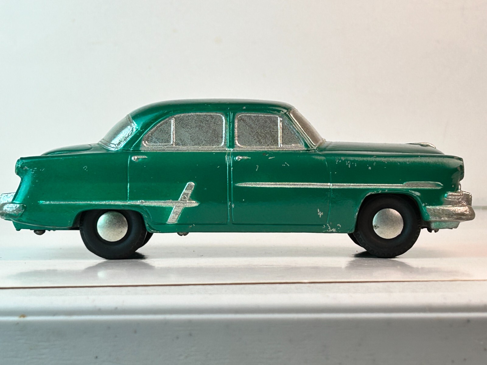 Banthrico Pot Metal 1953 Ford 4 Door Promo Car | eBay