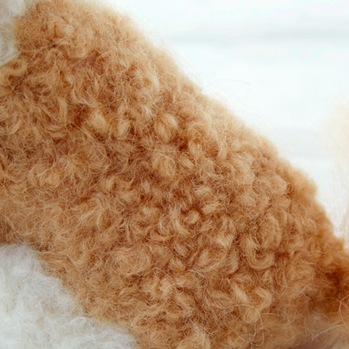 Hamanaka Realistic Curly Wool for Needle Felting, Natural Curly Wavy ...