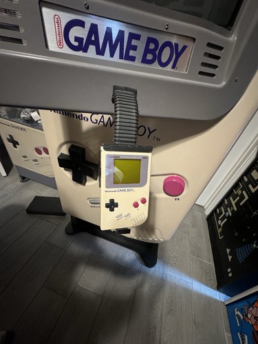 Nintendo Game Boy Full Size Interactive Store Display Kiosk Toys R Us ...