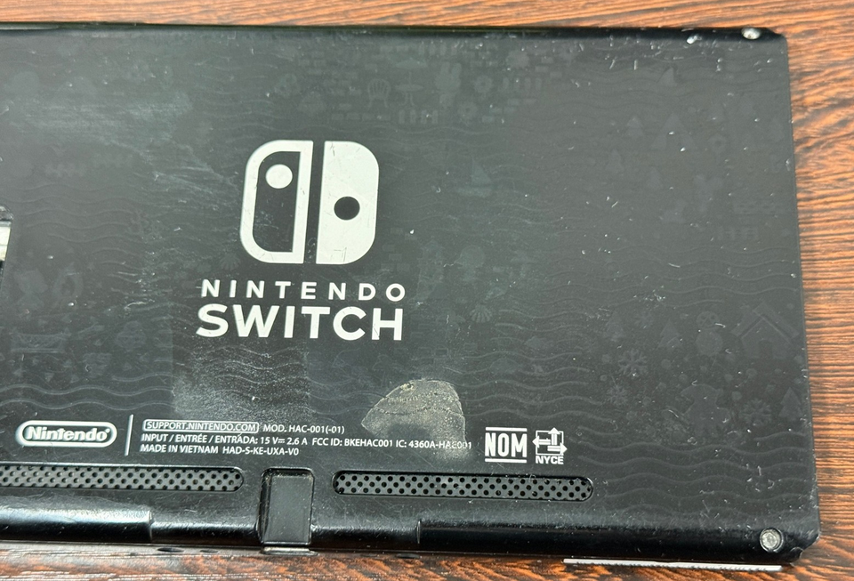 Nintendo Switch Handheld Console - Tablet Only - Turns on - Broken ...