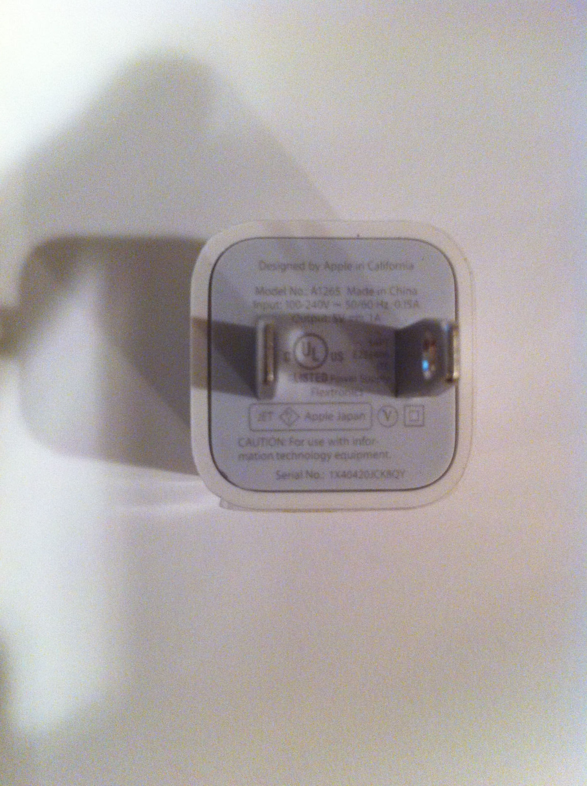 New Authentic Apple Brand Charger 5W USB Power Adapter for iPhone 4, 4S ...