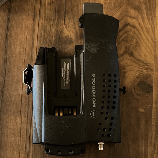 Motorola NTN8560F XTVA Convertacom Mini-uhf Xts5000 Radio Vehicular ...