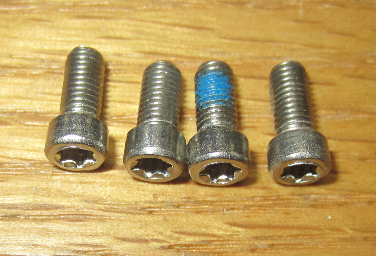 Leupold Torx Scope Mount Screws Assorted Sizes | eBay