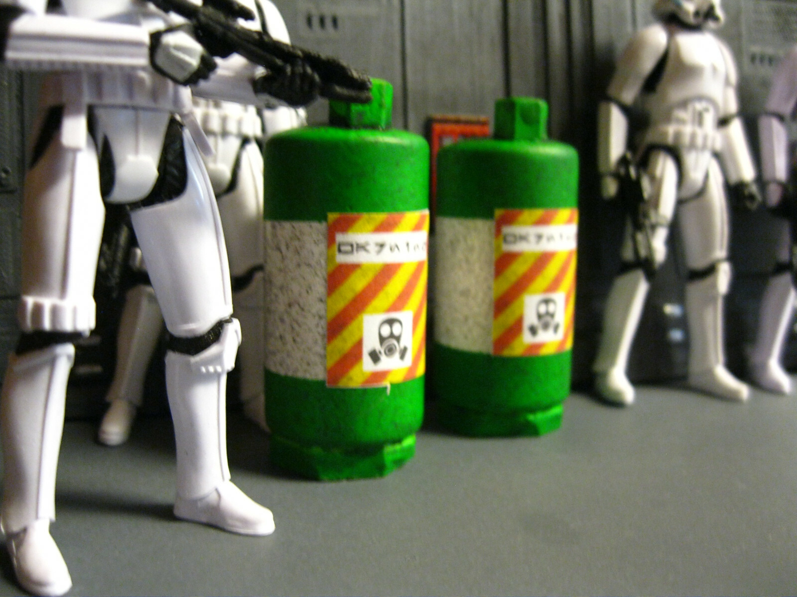 Star Wars Award Winning Custom Cast 2 Hazmat Tanks Diorama Parts Free ...