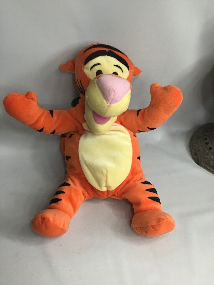 Soft N Silly Tigger 15" Disney Fisher Price Winnie the Pooh 2001 Mattel ...