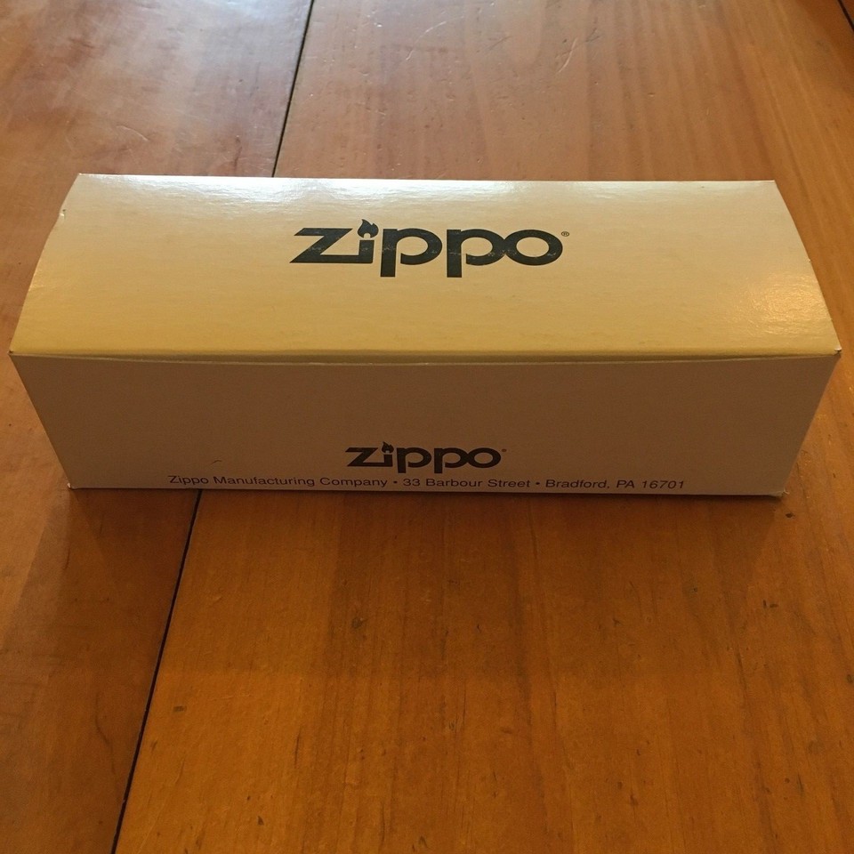 Zippo Manufacturing Company White Empty STORAGE BOX For Boxed Lighters ...