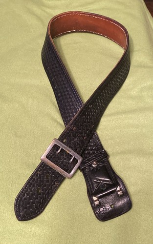 TEX SHOEMAKER & SONS Black Leather Basketweave Holster Police Belt Sz ...