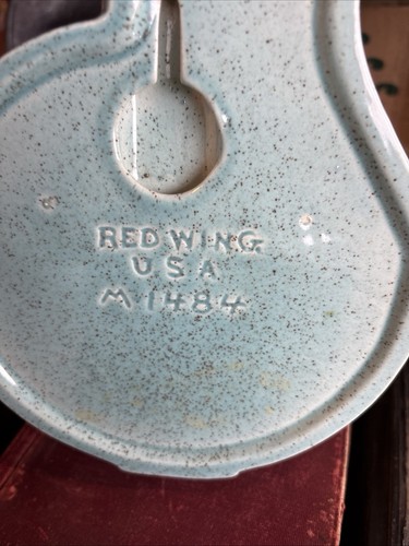 Vintage Red Wing Pottery Violin/Cello Ivory Wall Pocket Planter M-1484 ...