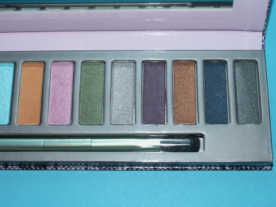 MALLY BEAUTY CITYCHICK I LOVE COLOR PALETTE 11 SHADES EYE KIT EYE ...