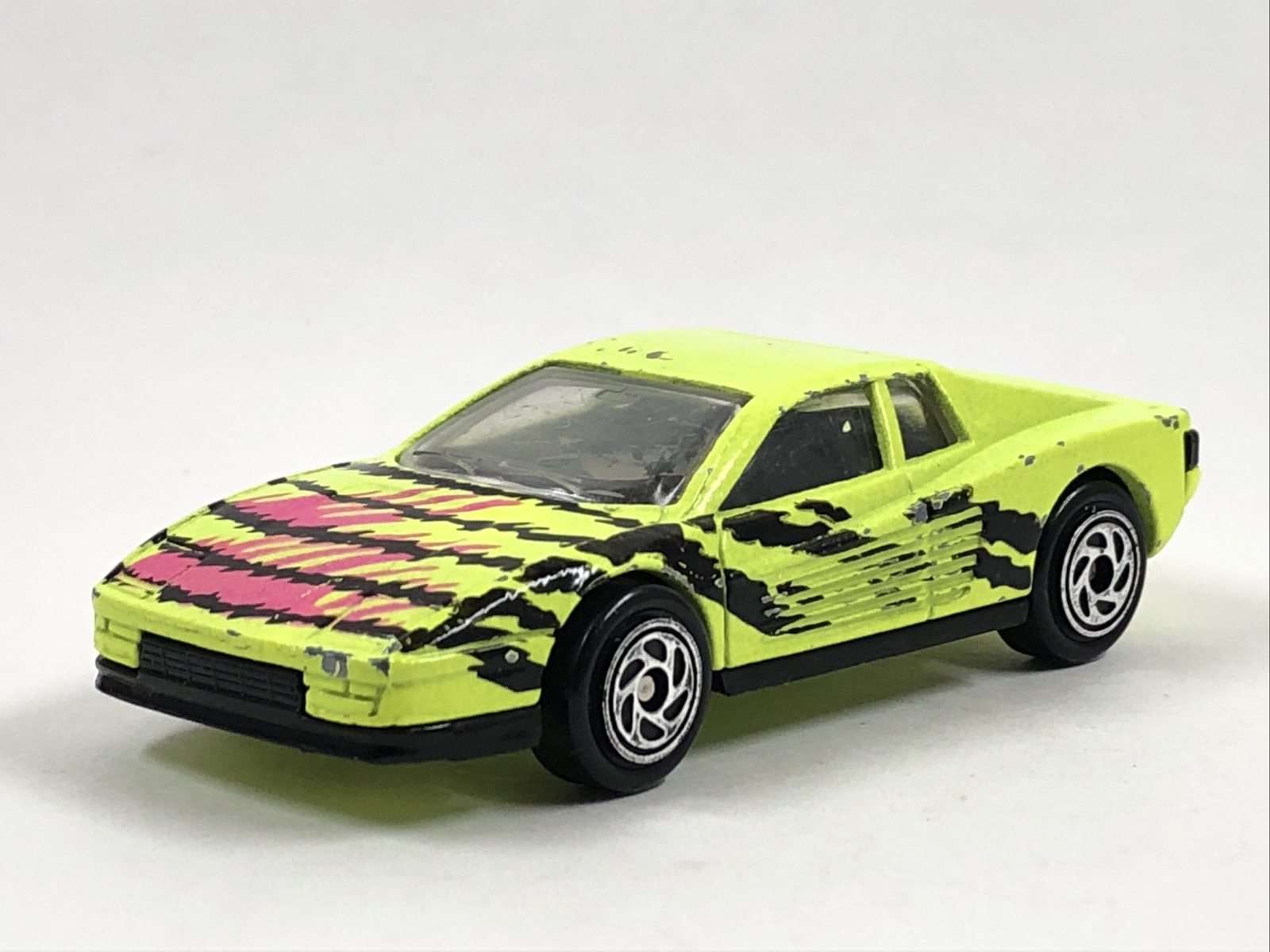 Matchbox 1986 Ferrari Testarossa Neon Yellow 1:59 Loose | eBay