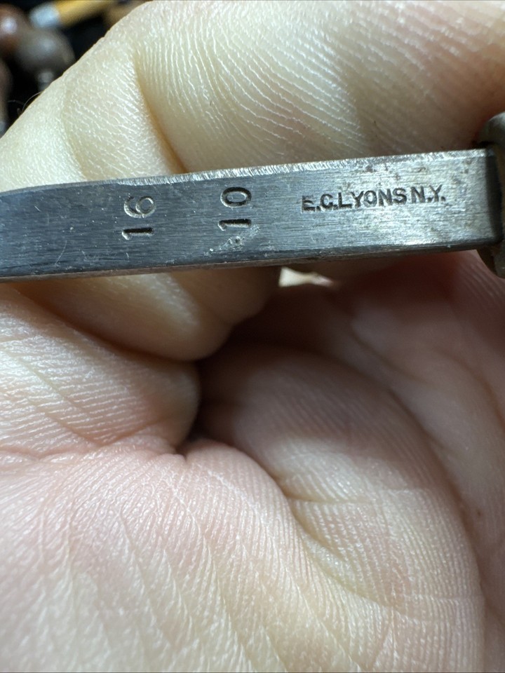 LOT OF Vintage USED GRAVERS, 9HOLDERS EC MULLER ENGRAVING 28 USED ...