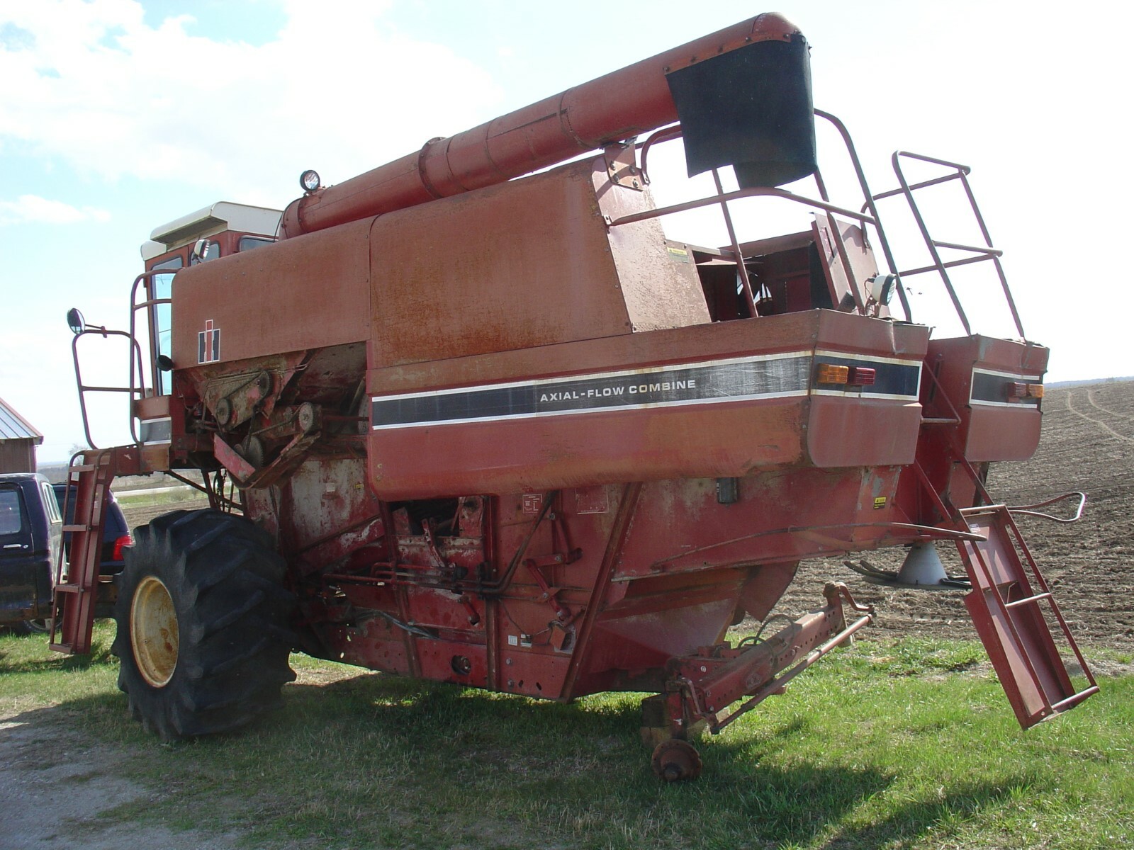 International 1440 IH Axial Flow Combine for parts - Parting Out | eBay