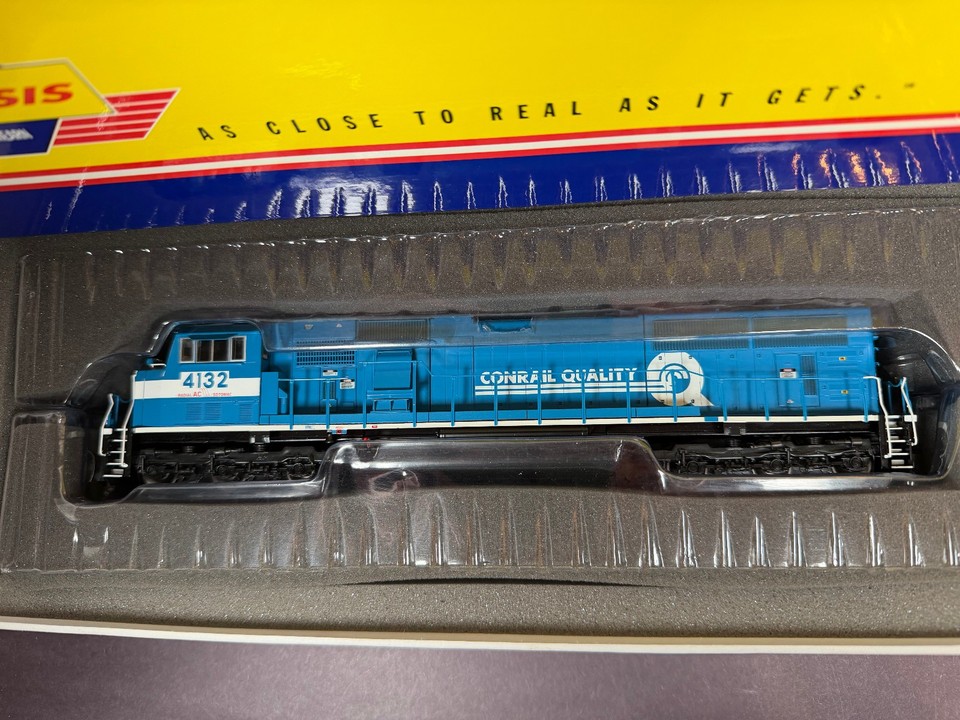 Athearn Genesis HO Scale Train G6404 CONRAIL SD70MAC 4132 | eBay
