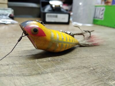 Vtg Heddon Weedless Widow Wooden Fishing Lure Plug 4 Inches Bass Pike ...