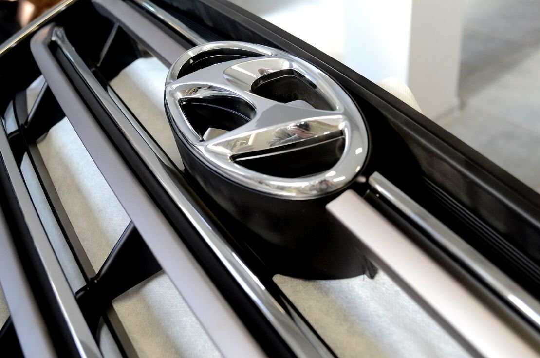 Genuine Hyundai Tucson Front Grille 2016 86350D7100 | Compra online en eBay