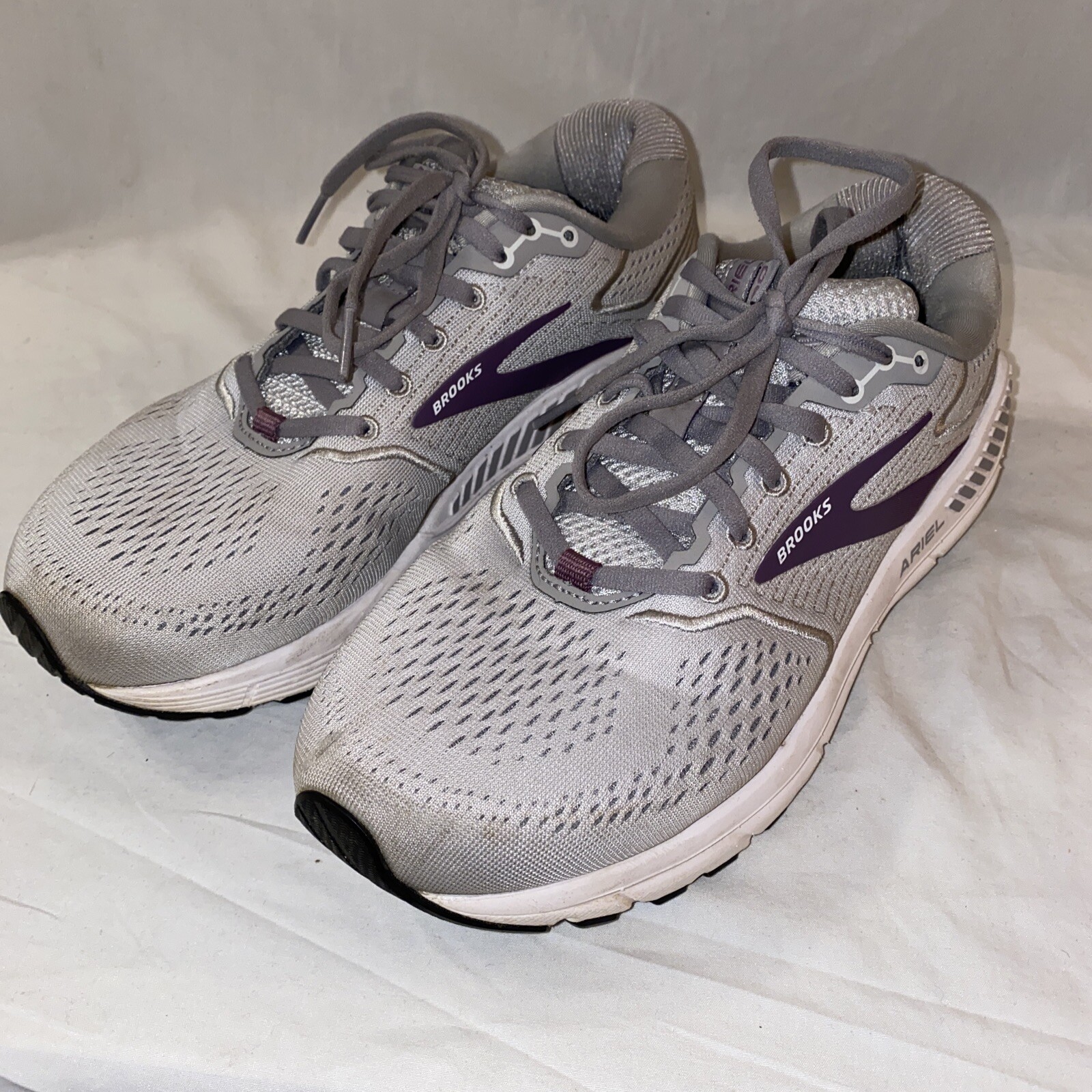 Size 9 - Brooks Ariel 20 Gray - 1203151B009 for sale online | eBay