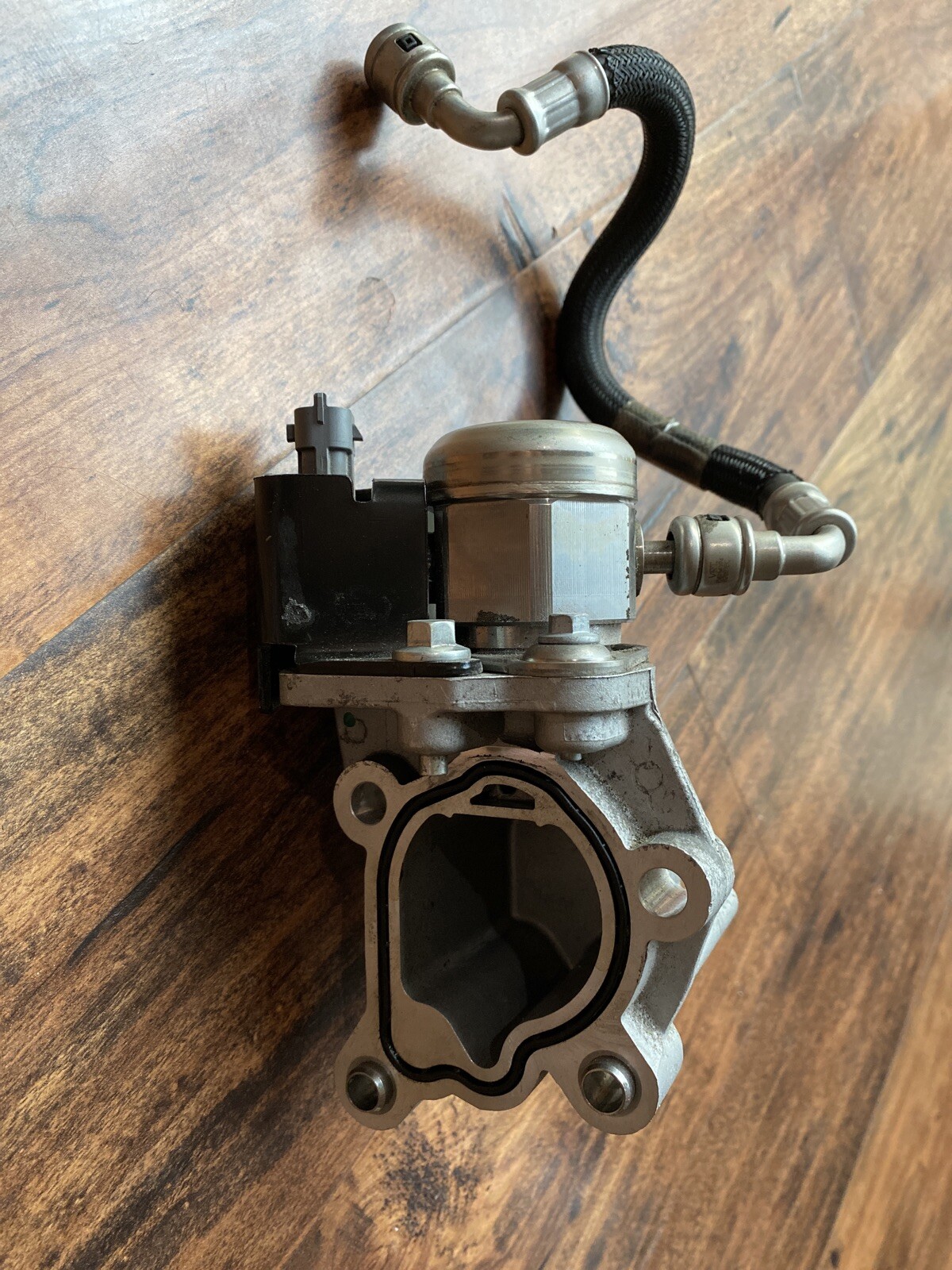 2013-2018 Fuel Pump Engine Mounted 2.0L With Turbo Fits Ford Focus OEM ...