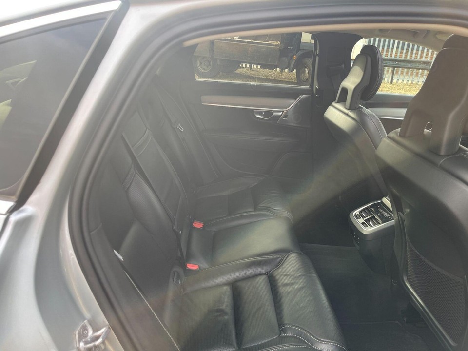 2017 Volvo S90 2.0 D5 PowerPulse Inscription Pro Auto AWD Euro 6 (s/s ...